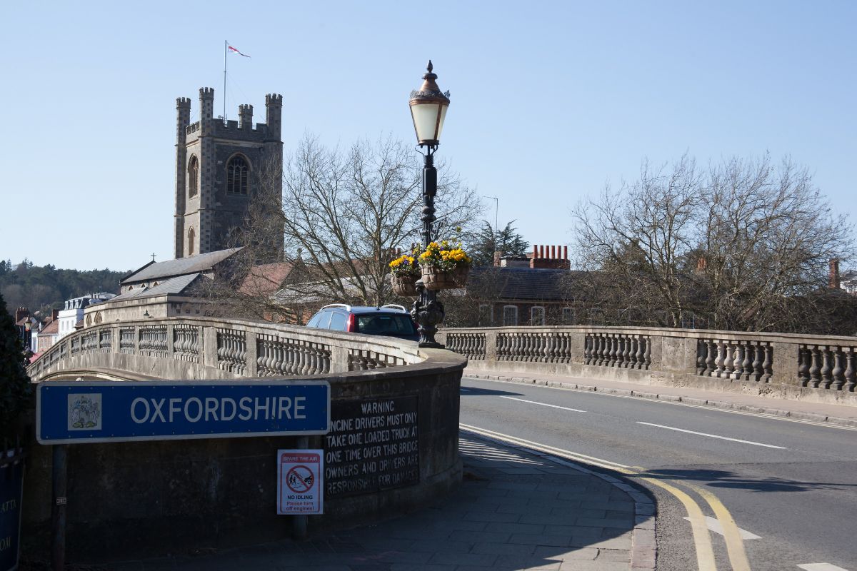 Trips to and From Henley to London Heathrow and Gatwick Airports ...